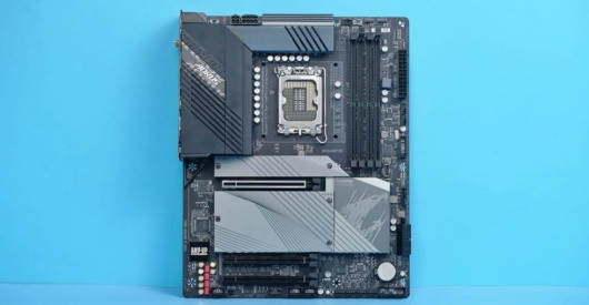 Intel、Z690とB660チップセットを早々に製造終了か | ニッチなPCゲーマーの環境構築Z