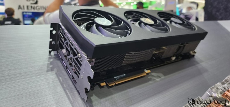 GeForce RTX 4090 Tiを視野に開発か。各社、実質5スロットの超大型GPUクーラーを発表 | ニッチなPCゲーマーの環境構築Z