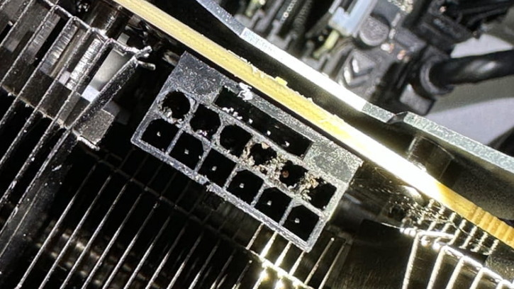 CableMod製12VHPWRケーブルの融解報告が多数。2023年6月だけで少なくとも9件、Redditで報告される | ニッチなPC ...