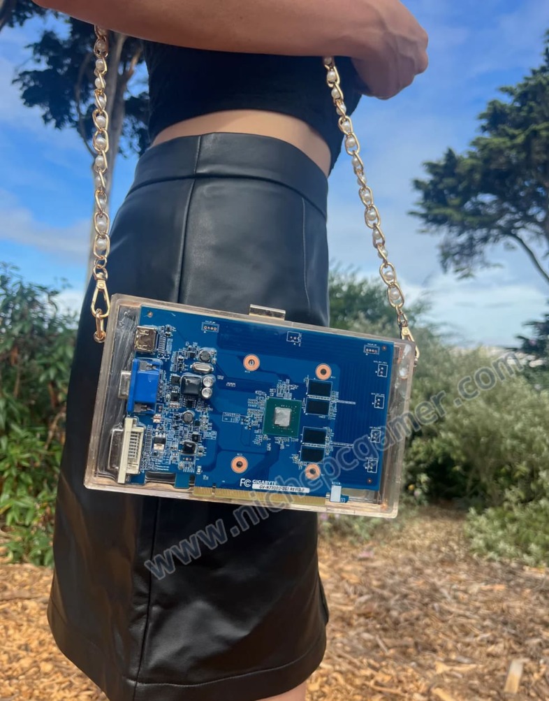 GPUさん、財布になってしまう。GPU Pursesにて販売中？GeForce GT 730とH100モデル。後者は約934万円 ...